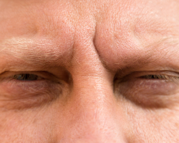 Understanding Eye Twitch | SmartBuyGlasses US