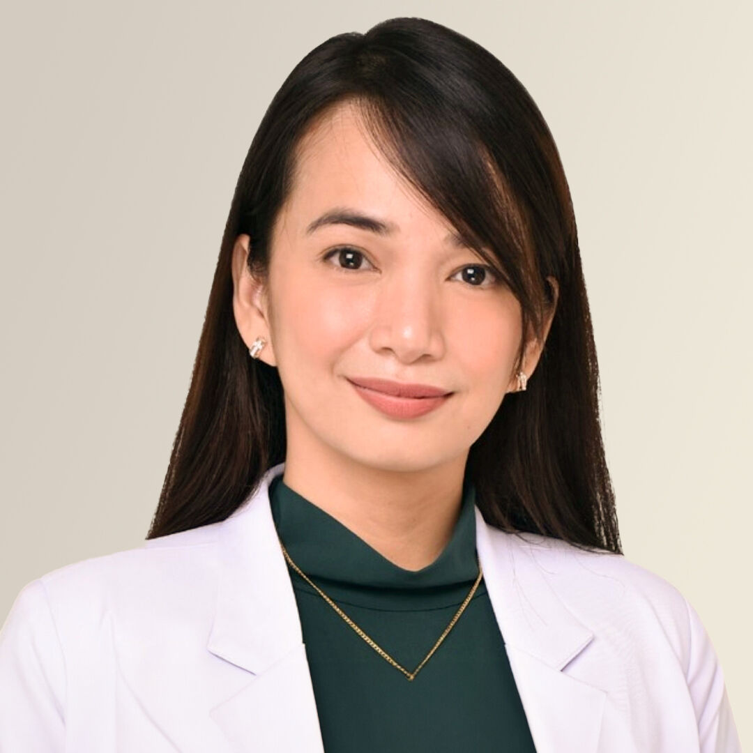 Our Team of Certified Optical Experts | SmartBuyGlasses US