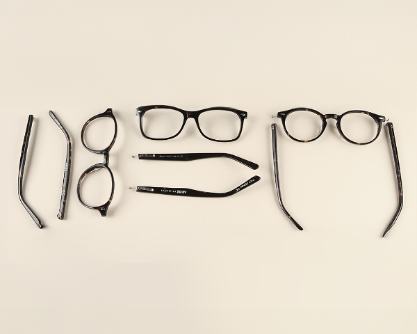 Parts of Glasses | Glasses Anatomy | Vision Direct AU