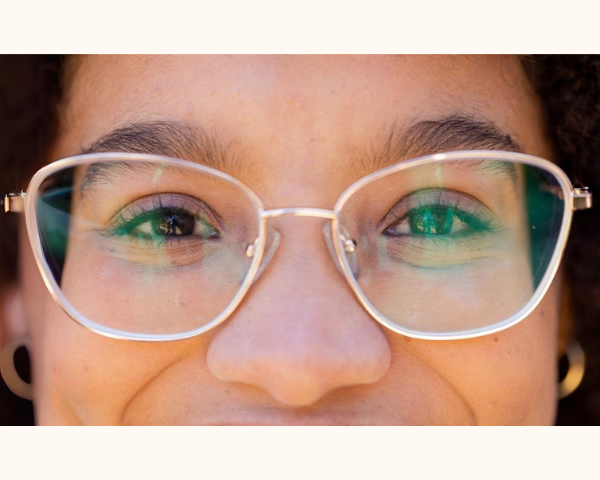 Choosing the Best Frames for High Prescription Lenses | Vision Direct AU