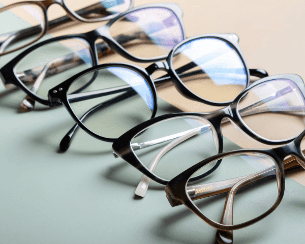 What Are Computer Multifocals? | Vision Direct AU