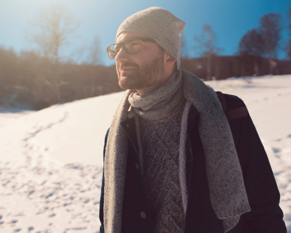 How Far Can the Human Eye See? | VisionDirect AU